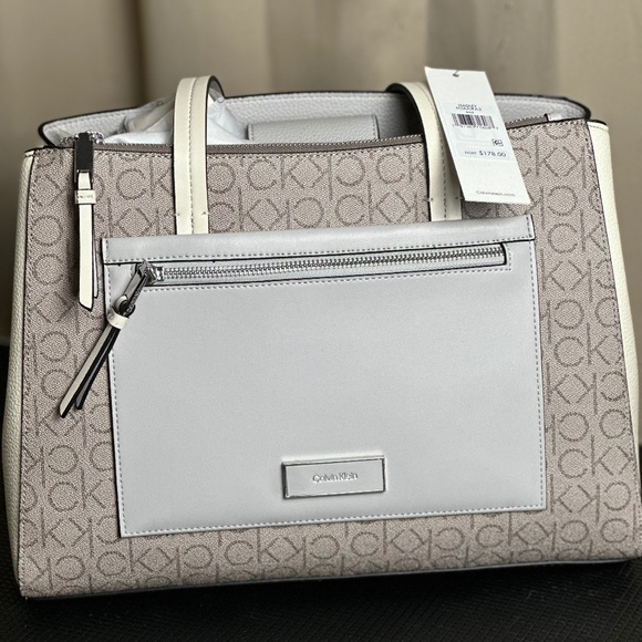 Calvin Klein | Bags | Hadley Signature Colorblocked Triple Compartment ...